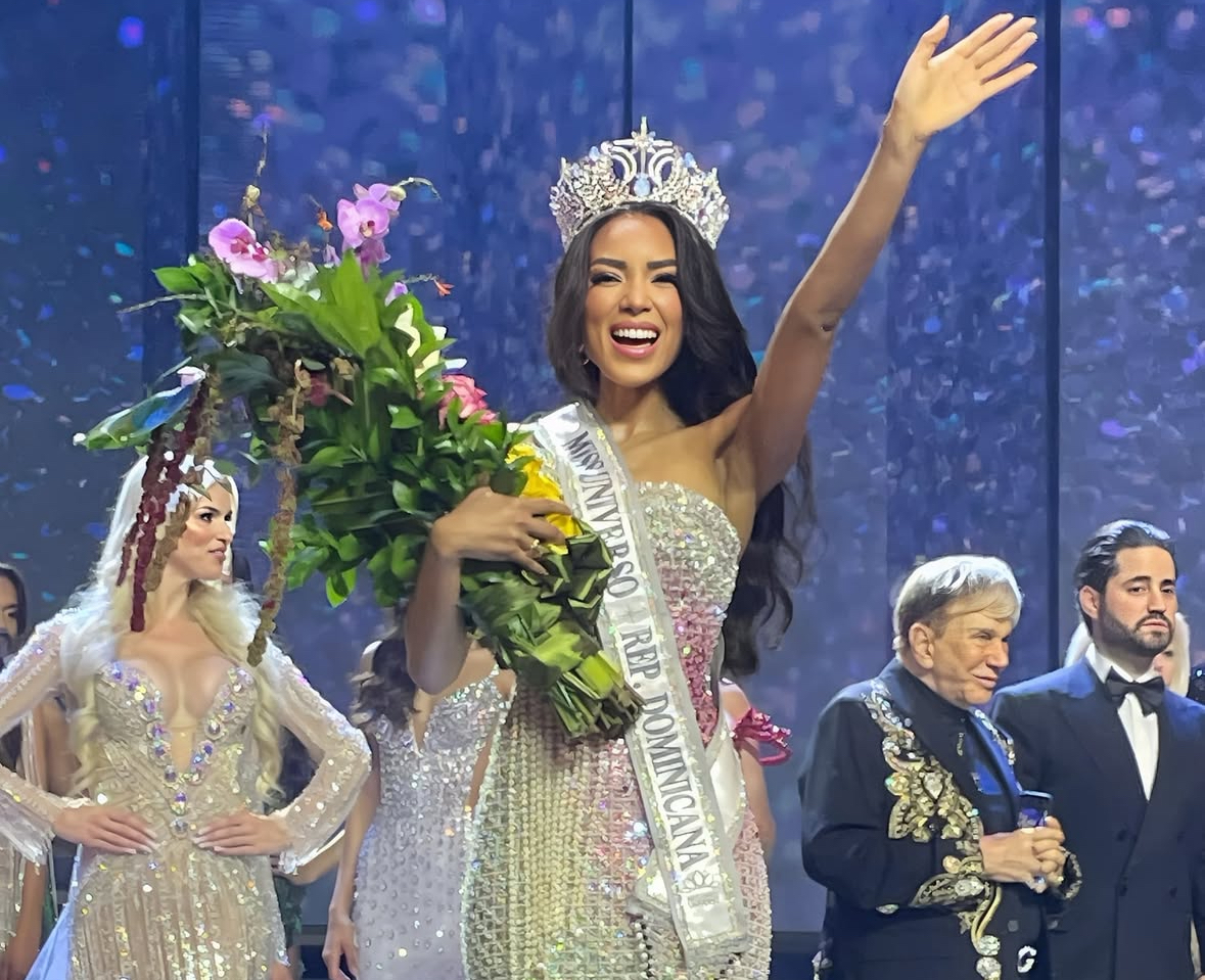 Jennifer Ventura es coronada Miss República Dominicana Universo 2025